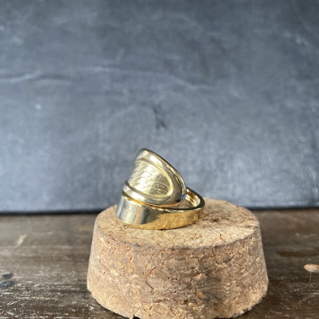 ハンドメイドリングno.53 シルバーアクセサリー スプーンリング 手作り指輪 | iichi 日々の暮らしを心地よくするハンドメイドやアンティークのマーケットプレイス