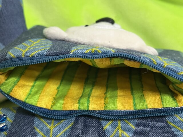 Newシロクマポーチ | iichi 日々の暮らしを心地よくするハンドメイドやアンティークのマーケットプレイス