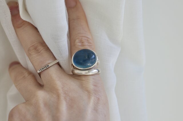 [人魚のaquamarin]ring | iichi 日々の暮らしを心地よくするハンドメイドやアンティークのマーケットプレイス