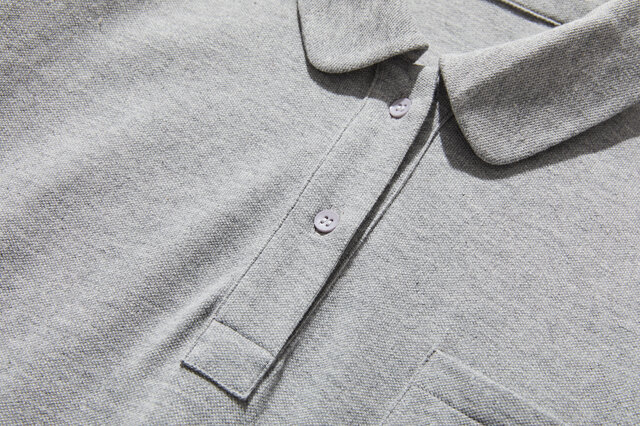 春と夏にぴったり！ ラフで動きやすいポロカラーワンピース コットン100％ ライトグレー 250303-1 | iichi 日々の暮らしを心地よくするハンドメイドやアンティークのマーケットプレイス