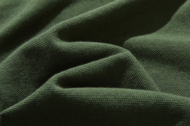 春と夏にぴったり！ ラフで動きやすいポロカラーワンピース グリーン 250303-2 | iichi 日々の暮らしを心地よくするハンドメイドやアンティークのマーケットプレイス