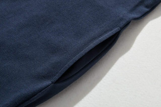 春と夏にぴったり！ ラフで動きやすいポロカラーワンピース 紺色 250303-3 | iichi 日々の暮らしを心地よくするハンドメイドやアンティークのマーケットプレイス