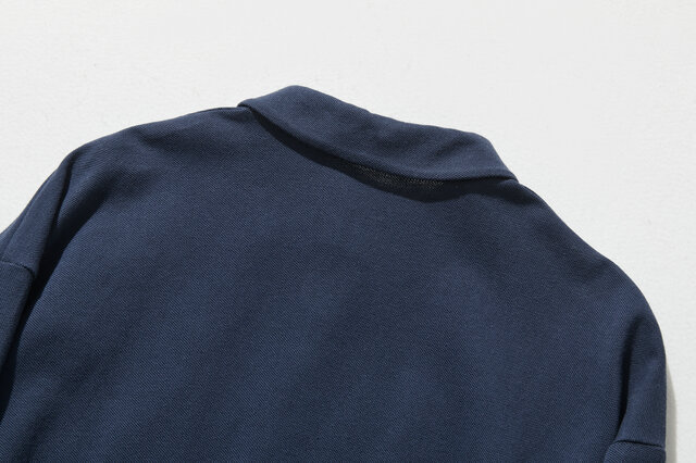 春と夏にぴったり！ ラフで動きやすいポロカラーワンピース 紺色 250303-3 | iichi 日々の暮らしを心地よくするハンドメイドやアンティークのマーケットプレイス