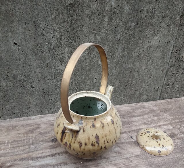 ポット | iichi 日々の暮らしを心地よくするハンドメイドやアンティークのマーケットプレイス