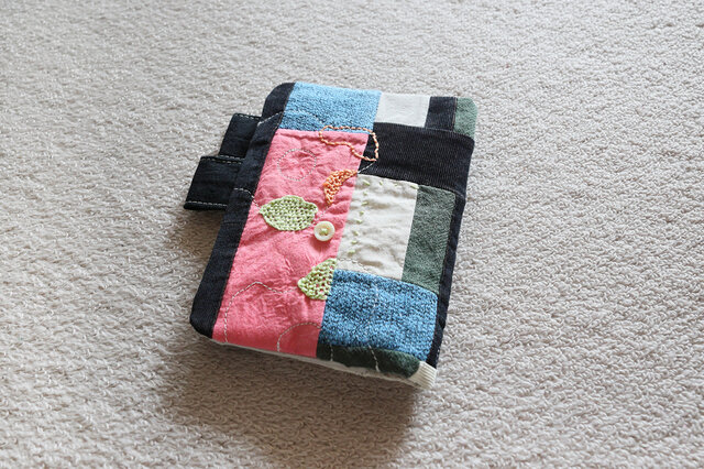 手帳カバー/文庫本/A6サイズ/ほぼ日手帳/ブックカバー/2025a-2 | iichi 日々の暮らしを心地よくするハンドメイドやアンティークのマーケットプレイス