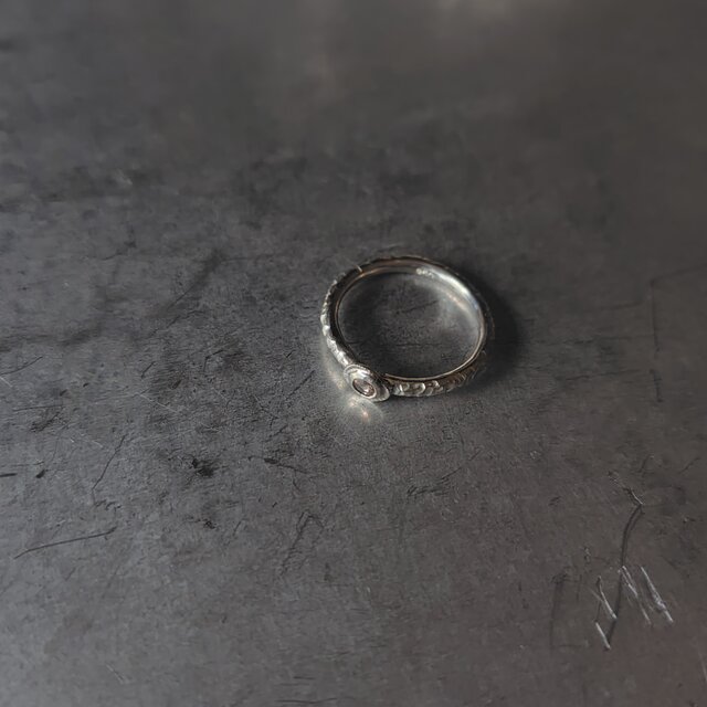 ブラウンダイヤモンドシルバーリング#9.5 | iichi 日々の暮らしを心地よくするハンドメイドやアンティークのマーケットプレイス