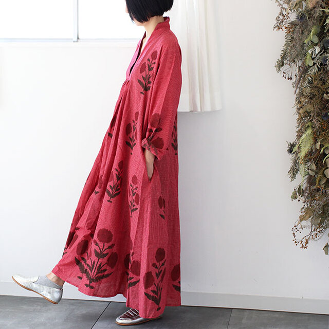 ブロックプリントカディコットンワンピース【レッドチェック】 | iichi 日々の暮らしを心地よくするハンドメイドやアンティークのマーケットプレイス