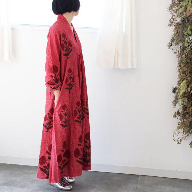 ブロックプリントカディコットンワンピース【レッドチェック】 | iichi 日々の暮らしを心地よくするハンドメイドやアンティークのマーケットプレイス