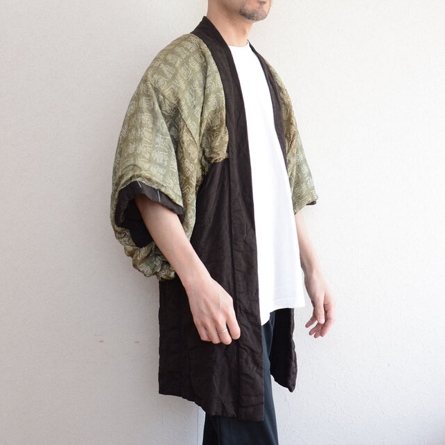 羽織 裏勝り 漢文 裏地 アンティーク着物 紋付 縮緬 ジャパンヴィンテージ 昭和 リメイク素材 Haori Kimono | iichi 日々の暮らしを心地よくするハンドメイドやアンティーク ...