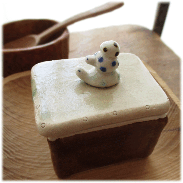 【カメの親子】BOX | iichi 日々の暮らしを心地よくするハンドメイドやアンティークのマーケットプレイス