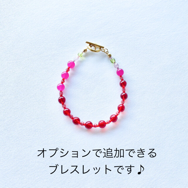 Glossy Cherry 天然石とガラスビーズのマンテルネックレス | iichi 日々の暮らしを心地よくするハンドメイドやアンティークのマーケットプレイス