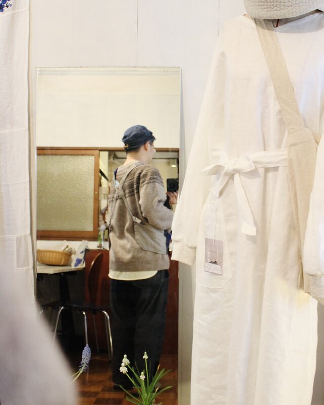 ポジャギリネン プットショートエプロン ブラウン | iichi 日々の暮らしを心地よくするハンドメイドやアンティークのマーケットプレイス