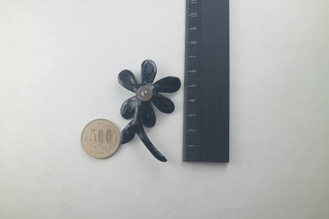 爽やかに軽やかに咲く | iichi 日々の暮らしを心地よくするハンドメイドやアンティークのマーケットプレイス