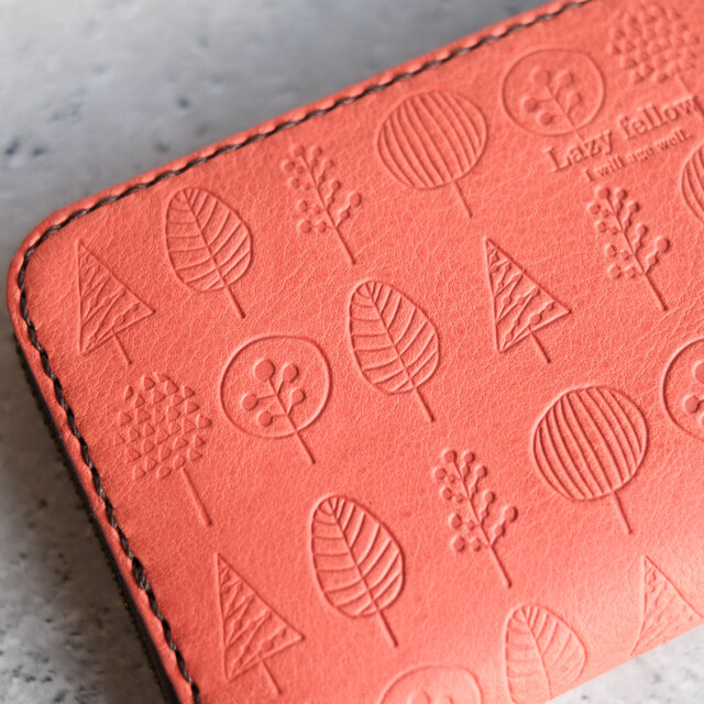 通帳も入る 北欧柄の おしゃれ ラウンドファスナー 長財布 レディース 納期1週間 かわいい | iichi 日々の暮らしを心地よくするハンドメイドやアンティークのマーケットプレイス