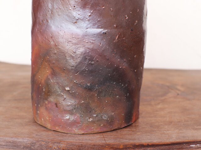 備前焼 植木鉢・サンギリ【受皿付き】 u-080 | iichi 日々の暮らしを心地よくするハンドメイドやアンティークのマーケットプレイス