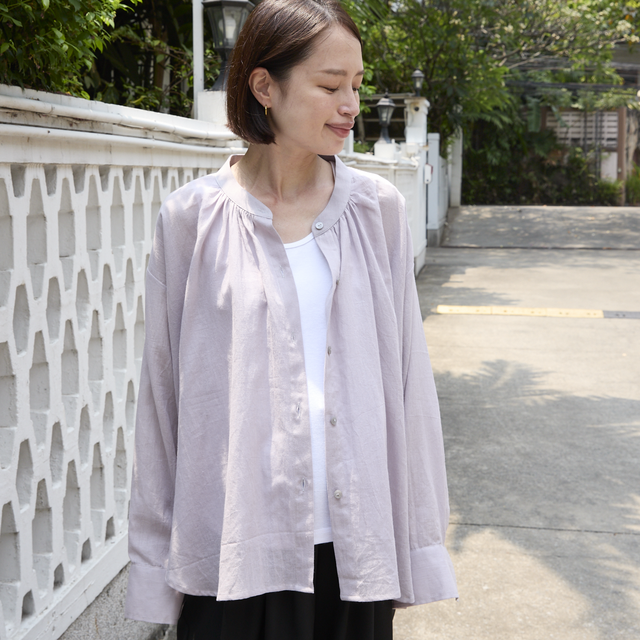 ふんわり柔らかライトコットン 羽織る コットン シャツ シルバーグレー 0674Grey | iichi 日々の暮らしを心地よくするハンドメイドやアンティークのマーケットプレイス