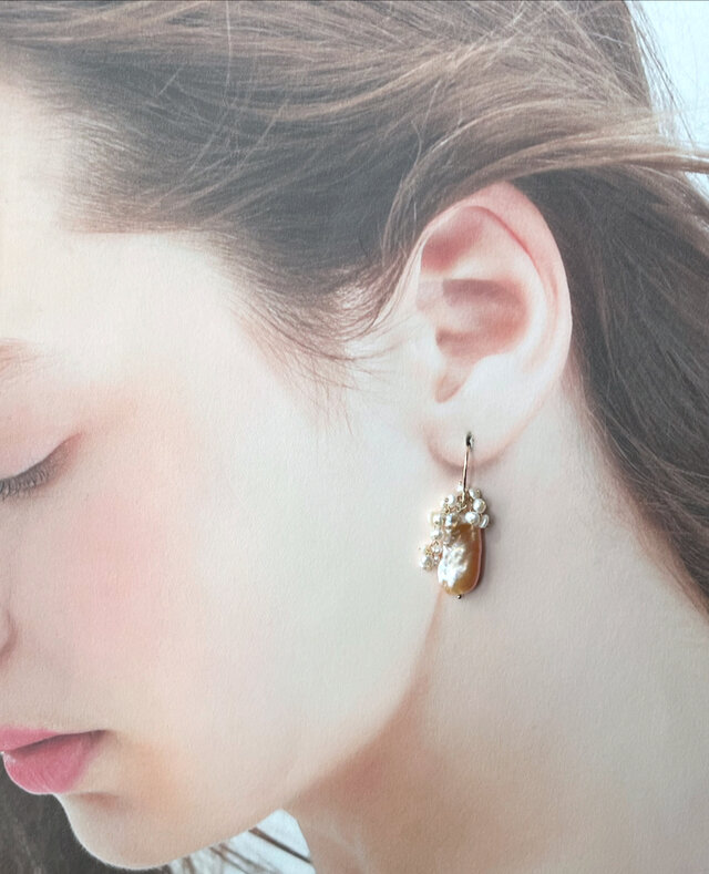 淡水パールのストレートピアス(イヤリング) | iichi 日々の暮らしを心地よくするハンドメイドやアンティークのマーケットプレイス