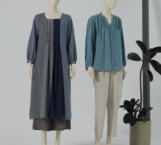 天然素材の持つ素朴な魅力を引き出す、洗練されたパッチワークデザイン コットンリネン ワンピース 250306-1 | iichi 日々の暮らしを心地よくするハンドメイドやアンティークの ...
