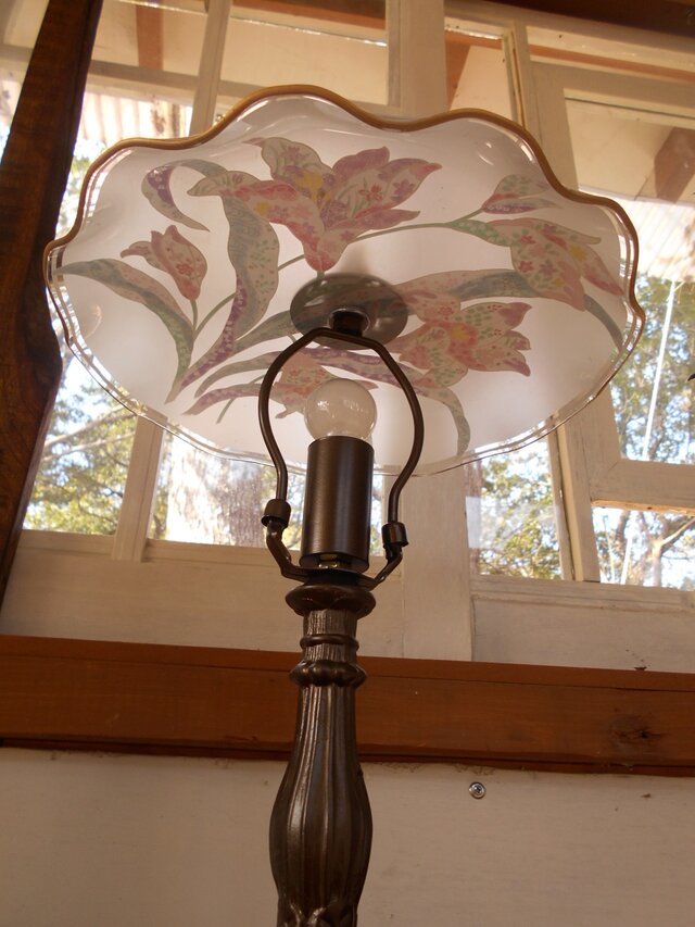 レトロランプ 04-04 | iichi 日々の暮らしを心地よくするハンドメイドやアンティークのマーケットプレイス