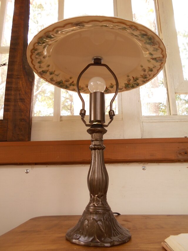 レトロランプ 04-05 | iichi 日々の暮らしを心地よくするハンドメイドやアンティークのマーケットプレイス