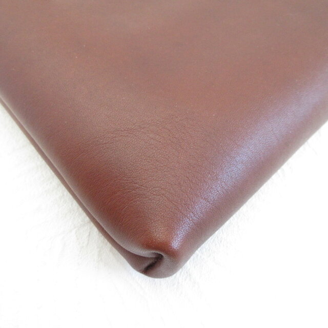 ☆大人気☆便利で可愛いミニサイズ♪《牛革》バッグインバッグ・ダークブラウン・071 | iichi 日々の暮らしを心地よくするハンドメイドやアンティークのマーケットプレイス