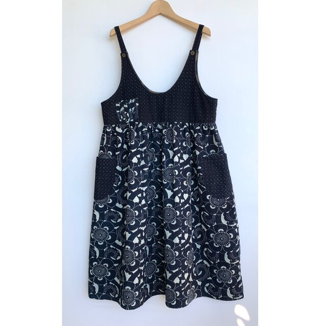 藍染古布のジャンパースカート | iichi 日々の暮らしを心地よくするハンドメイドやアンティークのマーケットプレイス