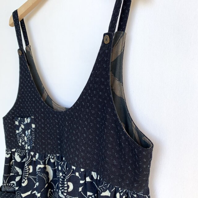 藍染古布のジャンパースカート | iichi 日々の暮らしを心地よくするハンドメイドやアンティークのマーケットプレイス