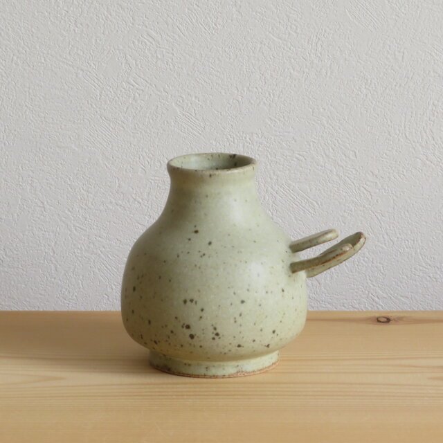 一輪挿し はね CC002 | iichi 日々の暮らしを心地よくするハンドメイドやアンティークのマーケットプレイス