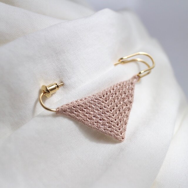 【polygon】ストールピンブローチ sakura | iichi 日々の暮らしを心地よくするハンドメイドやアンティークのマーケットプレイス