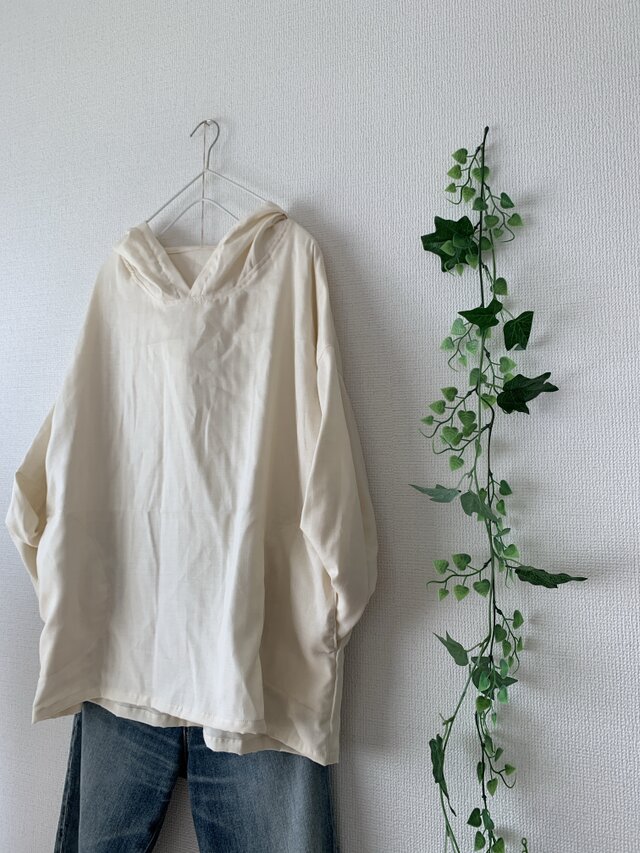 オーガニックダブルガーゼポッケ付きパーカー | iichi 日々の暮らしを心地よくするハンドメイドやアンティークのマーケットプレイス