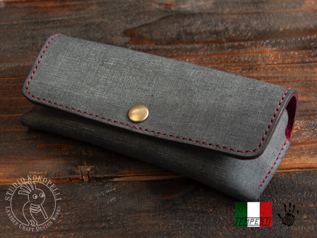 イタリアンレザーメガネケース バベル Nero | iichi 日々の暮らしを心地よくするハンドメイドやアンティークのマーケットプレイス