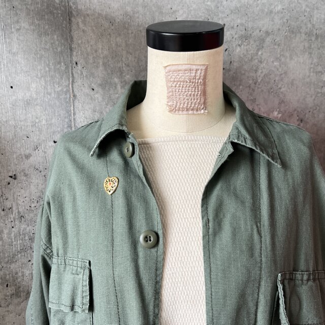 SC130-ヴィンテージブローチ U.S.A. 1980s Gold Tone Openwork Heart | iichi 日々の暮らしを ...