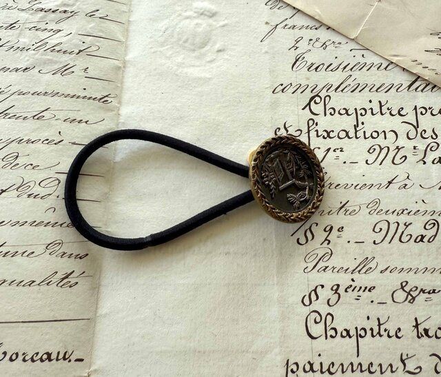 アンティークボタンヘアゴム／ジャポニスム格子戸ピクチャーボタン（AB-073） | iichi 日々の暮らしを心地よくするハンドメイドやアンティークのマーケットプレイス