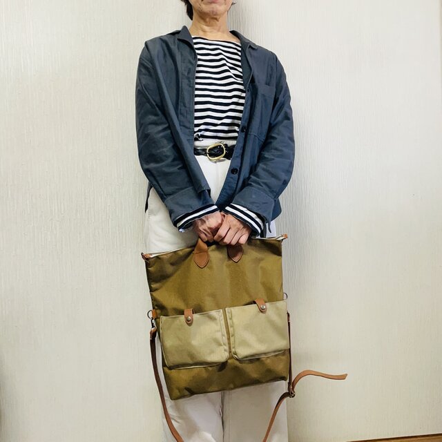 コーデュラナイロンの3wayショルダートートバック | iichi 日々の暮らしを心地よくするハンドメイドやアンティークのマーケットプレイス