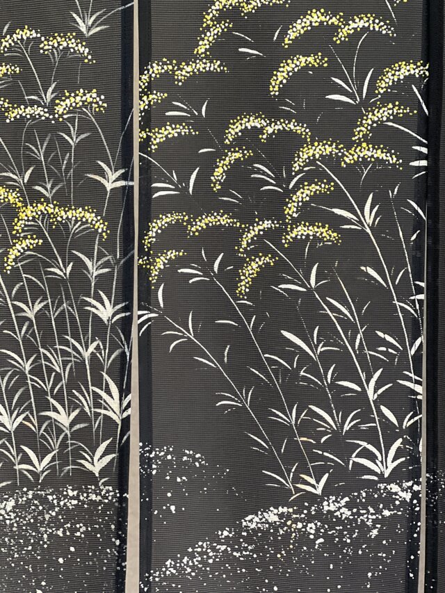 涼しい着物、暖簾ーのれん、透き通る素材、横〜88—丈〜96! | iichi 日々の暮らしを心地よくするハンドメイドやアンティークのマーケットプレイス