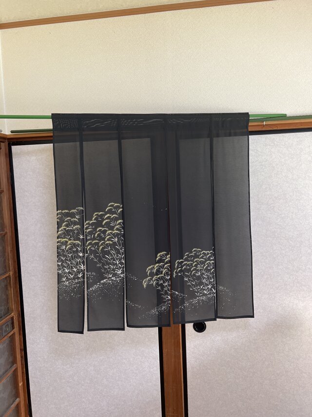 涼しい着物、暖簾ーのれん、透き通る素材、横〜88—丈〜96! | iichi 日々の暮らしを心地よくするハンドメイドやアンティークのマーケットプレイス