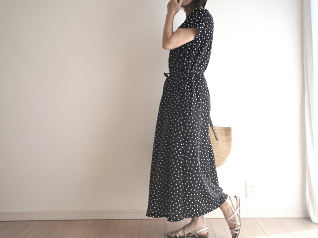水玉ガーゼのワンピース 半袖 NO.255 | iichi 日々の暮らしを心地よくするハンドメイドやアンティークのマーケットプレイス