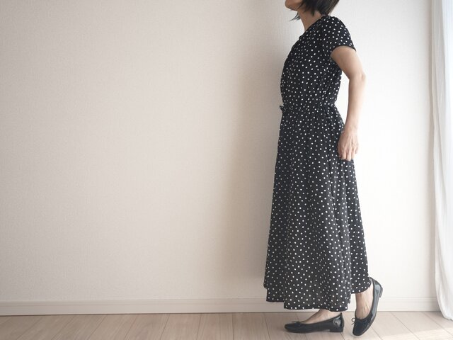 水玉ガーゼのワンピース 半袖 NO.255 | iichi 日々の暮らしを心地よくするハンドメイドやアンティークのマーケットプレイス