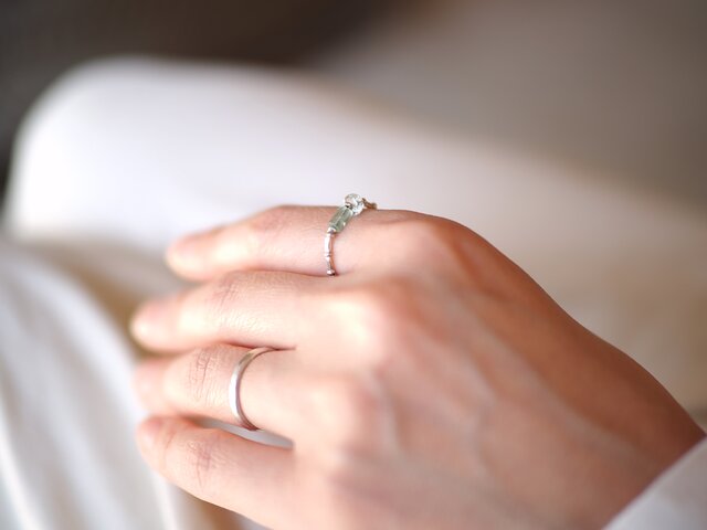 -Emerald・Aquamarine- silver ring | iichi 日々の暮らしを心地よくするハンドメイドやアンティークのマーケットプレイス