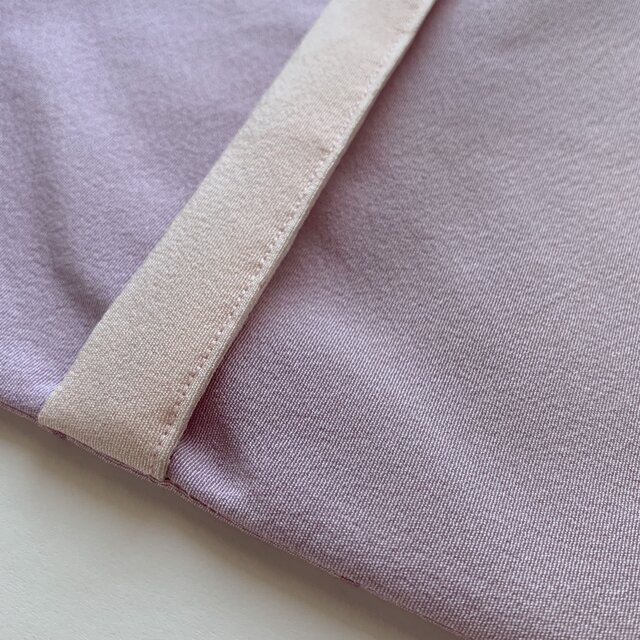 絹手染ブックカバー（文庫用・電柱） | iichi 日々の暮らしを心地よくするハンドメイドやアンティークのマーケットプレイス