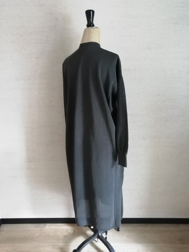 【新作】和紙ならではのさらりとした素材感♡ロング丈ワンピース チャコール | iichi 日々の暮らしを心地よくするハンドメイドやアンティークのマーケットプレイス