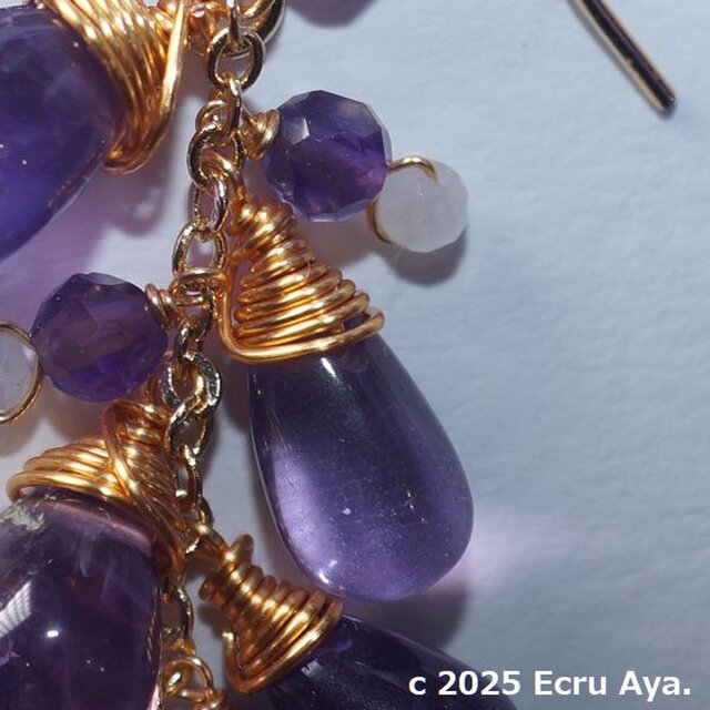 *Welcome*藤の花をイメージしたピアス | iichi 日々の暮らしを心地よくするハンドメイドやアンティークのマーケットプレイス