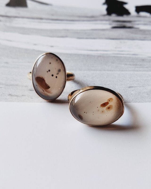 Montana moss agate brass ring | iichi 日々の暮らしを心地よくするハンドメイドやアンティークのマーケットプレイス