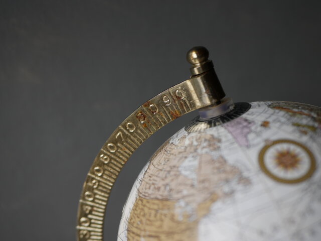 地球儀 フランス ヴィンテージ ブロカントのある暮らし クラフトマンシップ | iichi 日々の暮らしを心地よくするハンドメイドやアンティークのマーケットプレイス