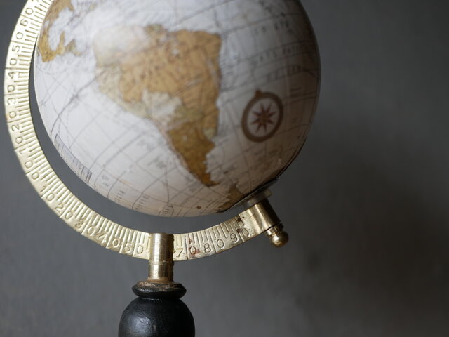 地球儀 フランス ヴィンテージ ブロカントのある暮らし クラフトマンシップ | iichi 日々の暮らしを心地よくするハンドメイドやアンティークのマーケットプレイス