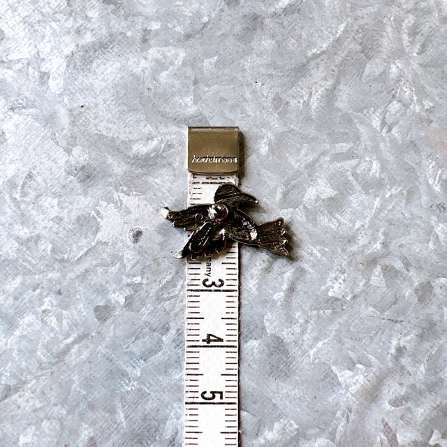 PA311-【 AVON 】エイボン・ヴィンテージピアス Silvertone Marcasite Hummingbird | iichi 日々の暮らしを心地よくするハンドメイドやアンティーク ...