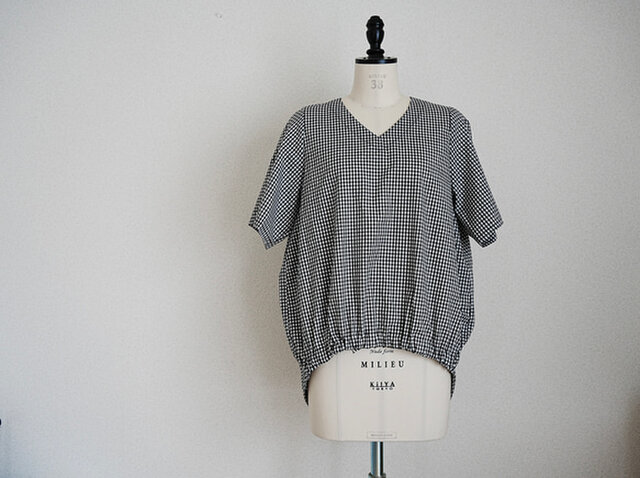 ゆったり・Vネックトップス ギンガムチェック No.318 | iichi 日々の暮らしを心地よくするハンドメイドやアンティークのマーケットプレイス