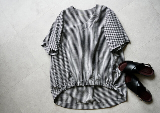 ゆったり・Vネックトップス ギンガムチェック No.318 | iichi 日々の暮らしを心地よくするハンドメイドやアンティークのマーケットプレイス