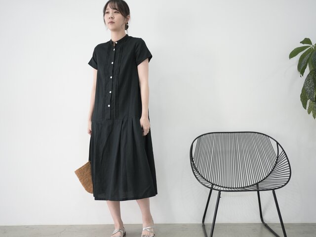 ピンタックワンピース半袖 ︎コットンリネンブラック No.339 | iichi 日々の暮らしを心地よくするハンドメイドやアンティークのマーケットプレイス
