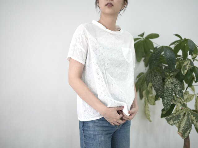 コットンレースのゆったりトップス 白 No.345 | iichi 日々の暮らしを心地よくするハンドメイドやアンティークのマーケットプレイス